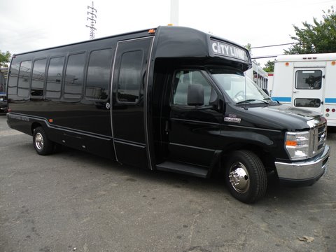 24 Passenger Mini Bus – CityLink NYC